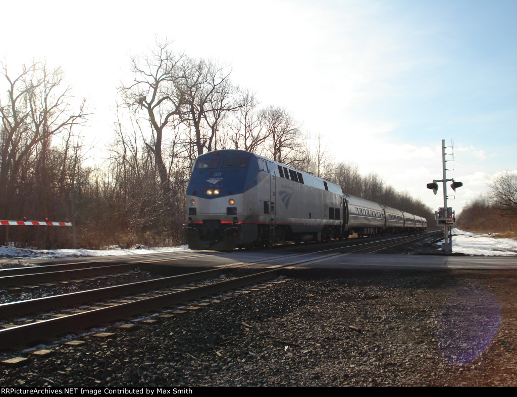 Amtrak 64 "Maple Leaf"